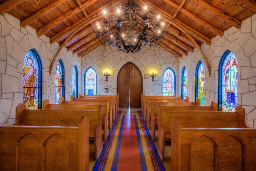 Worship • Presbyterian Mo-Ranch Assembly