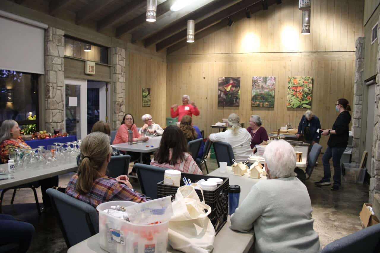 Holiday Craft Weekend at Mo-Ranch » Mo-Ranch Assembly